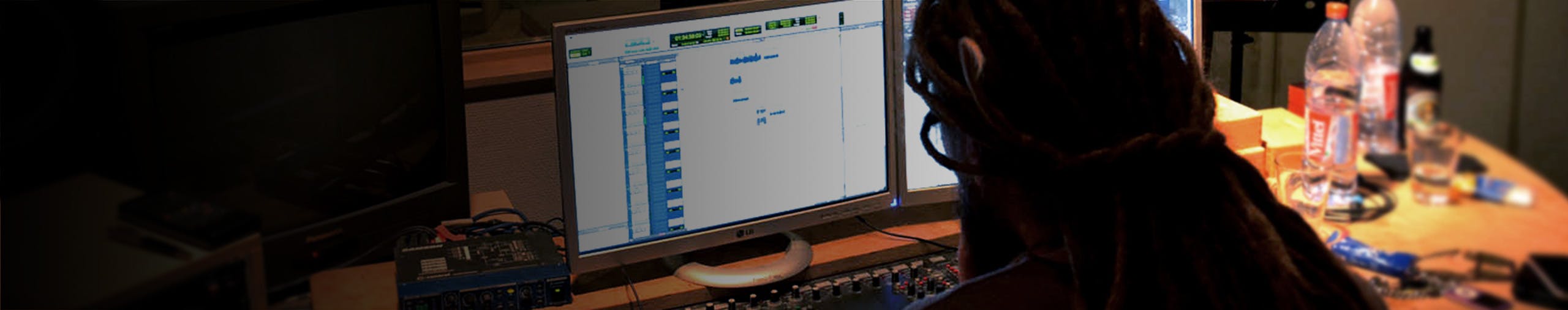 Rickshaw - Dirt Road Passing by, Exterior | Royalty Free Sound Effects ...