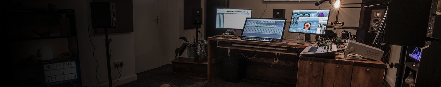 Small Metal Antiques - Service Bell, Tapping, Multiple Rings | Royalty ...