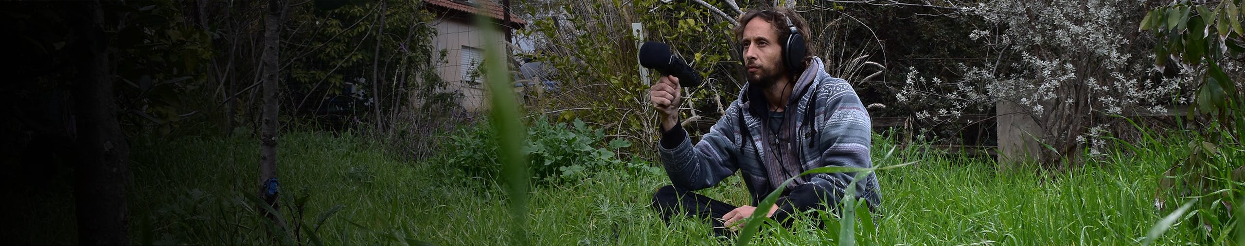 Vibrant Transitions - Heavy Gust of Wind Whoosh, Right to Left ...